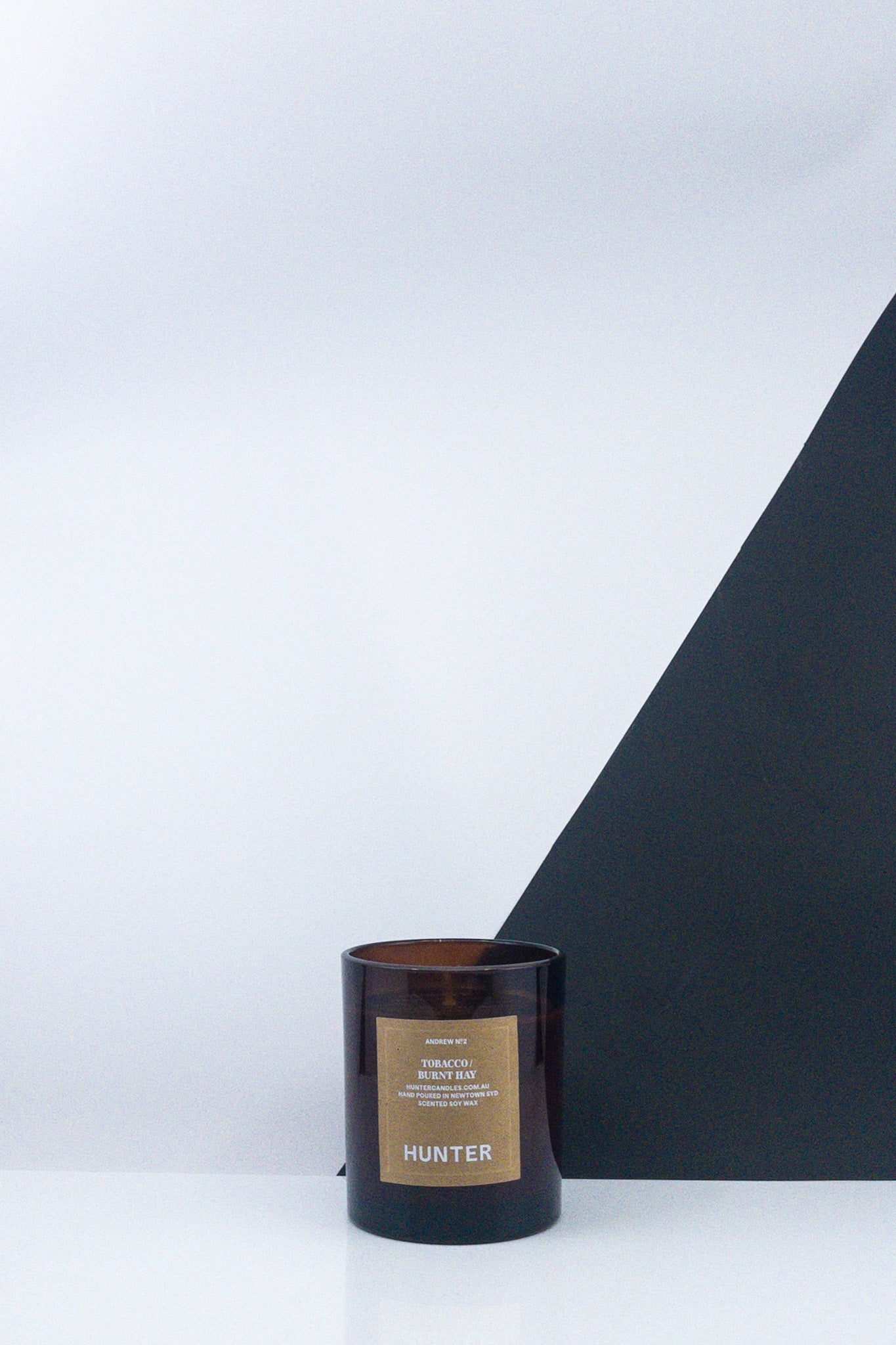 Hunter Candles Andrew - Tobacco + Burnt Hay – P&V Merchants